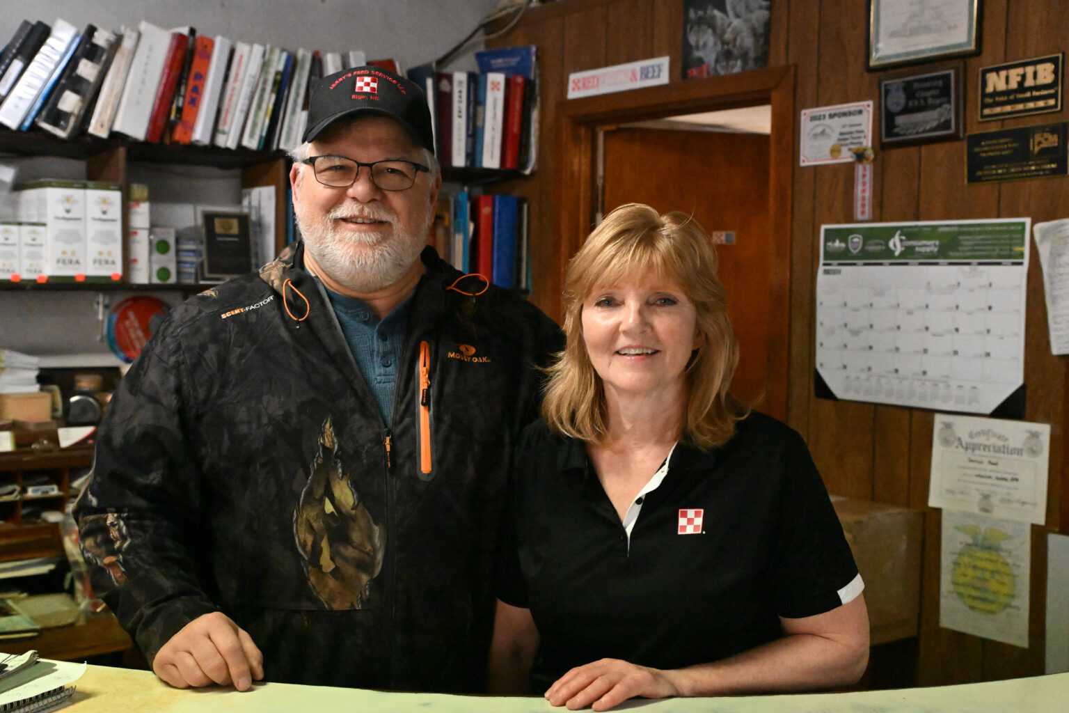 Alan and Patty Faust announce sale of Jerry's Feed Service - The Elgin ...